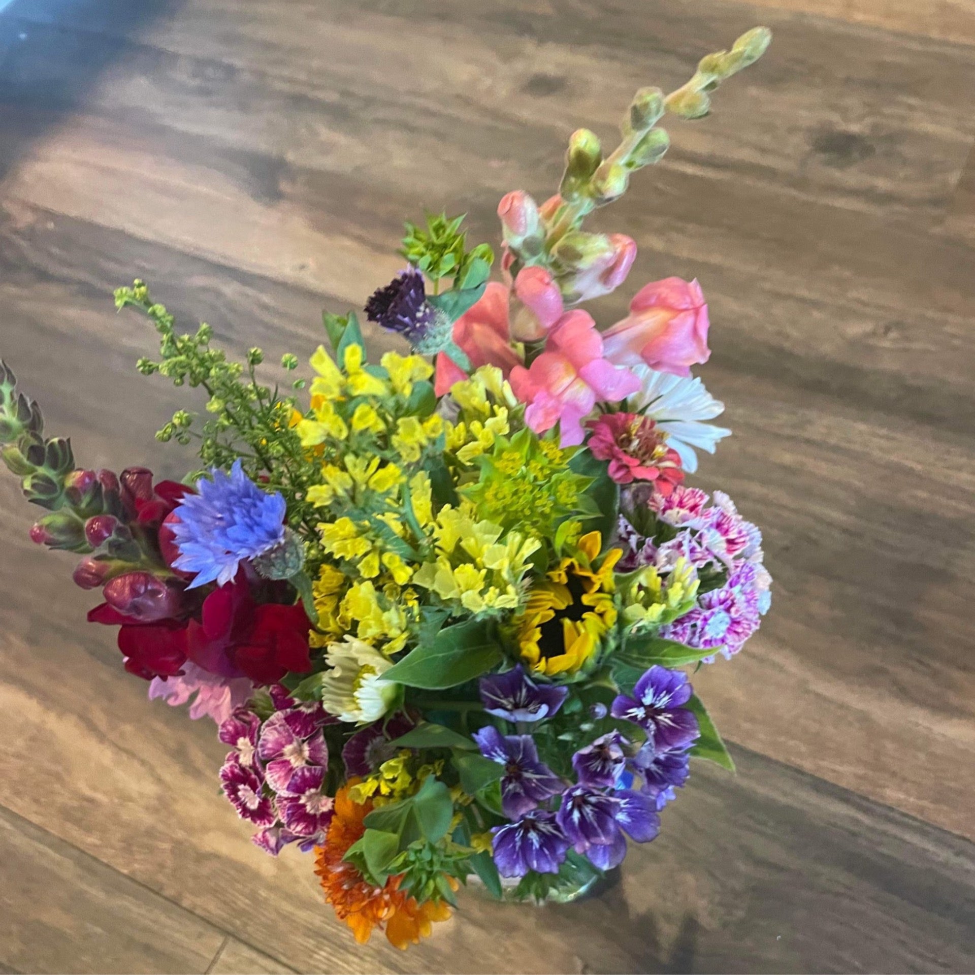 Growing and Arrangement of Cut Flowers in the Home Garden | Howey Homestead